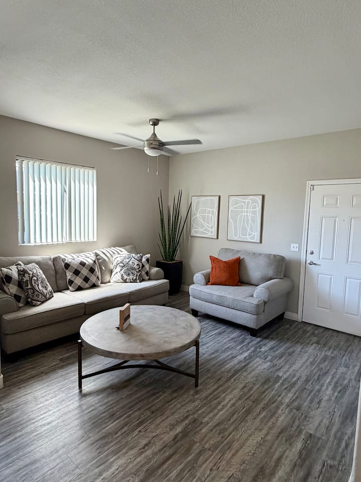 Mojave The Cove Apartments - Phoenix, AZ