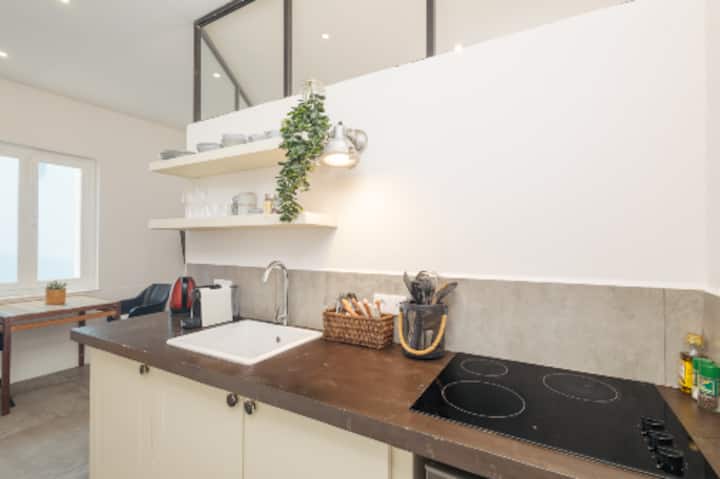 Stylish 2pers. Studio In Vibrant Pietermaai - Curaçao