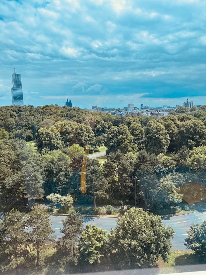 Bright Flat With Cathedral View - Köln