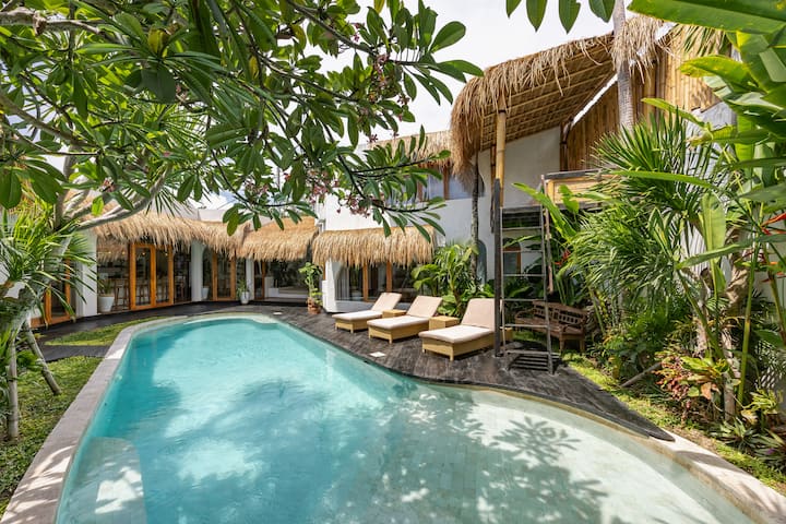 Brand New Stylish 4brm Near Seminyak & Finns - Seminyak