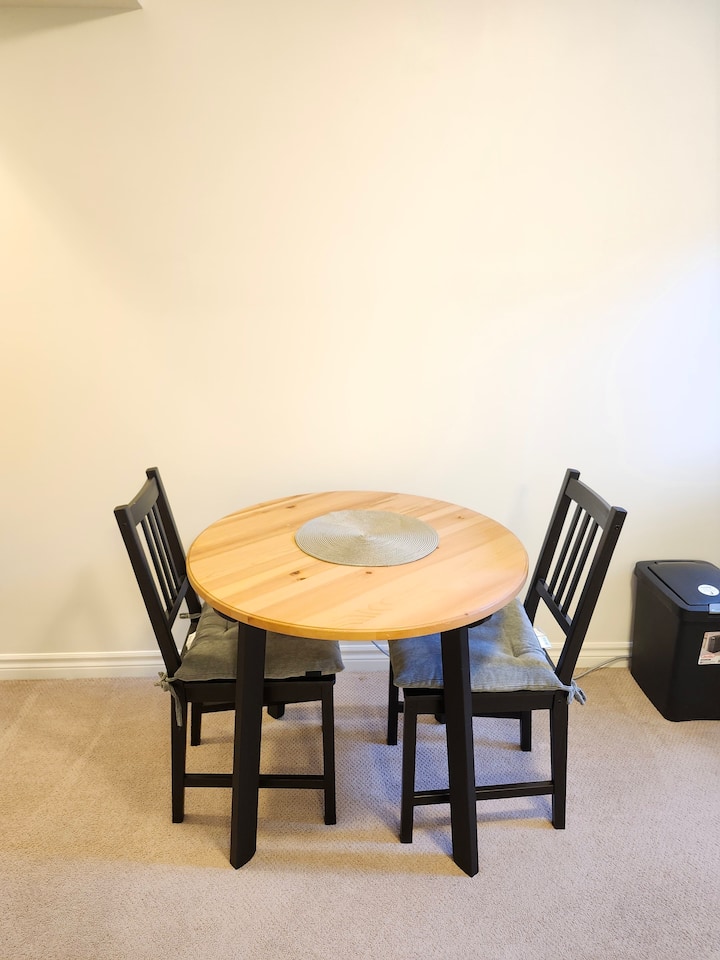 Peaceful Bsmt Room & Private Bath Great Location - Guelph