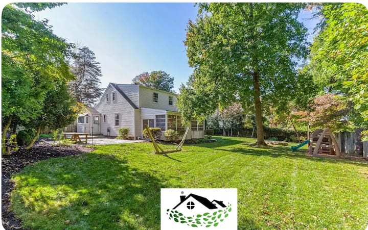 Solar Powered Home And Ev Charger By Inova Fairfax - Annandale, VA