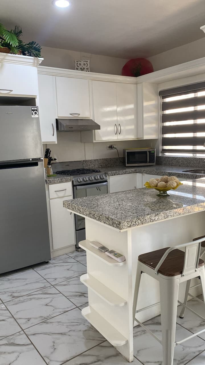 Home Suite Apartment #5 - Mexicali