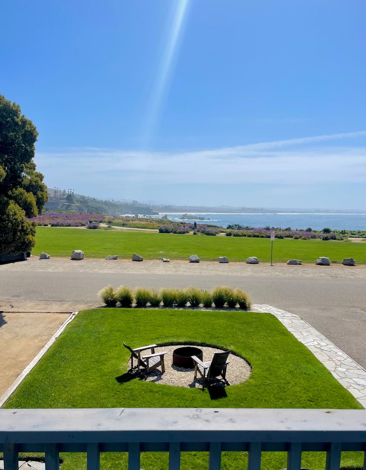 Oceanfront Shell Beach Bungalow - Pismo Beach, CA