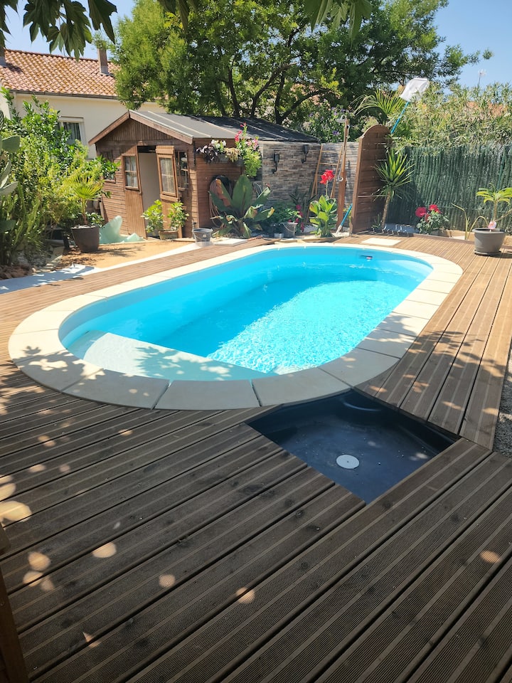 Villa Agréable Avec Piscine Chauffée,jacuzzi
Mer - Béziers