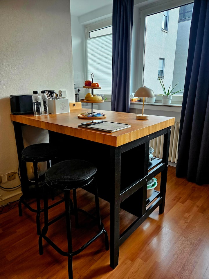 Modernes Gemütliches Studio Mitten In Der Südstadt - Cologne