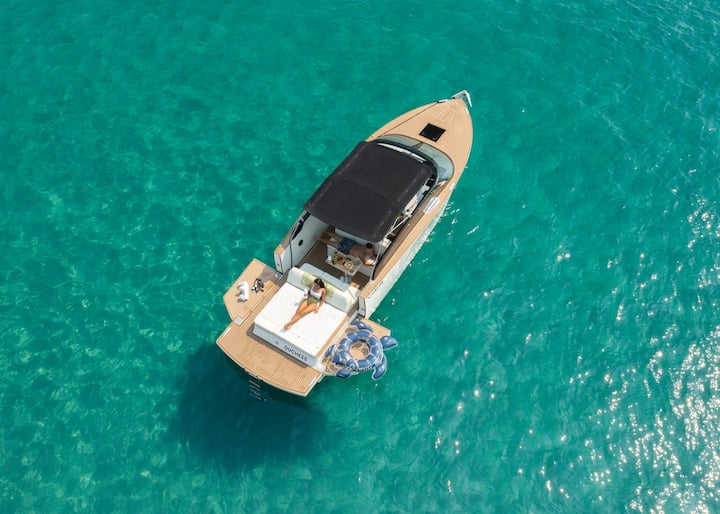 New! New! Book Luxury - Hvar