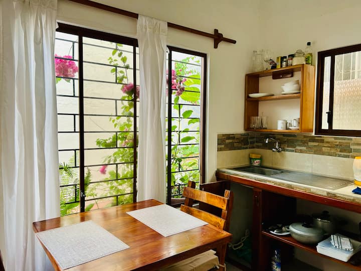 Suite#1 Tiene Acceso A Terraza Vista A La Bahia. - Islas Galápagos