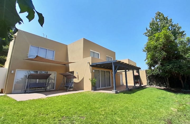 Large House Located In The Foothills Of The Andes - Santiago