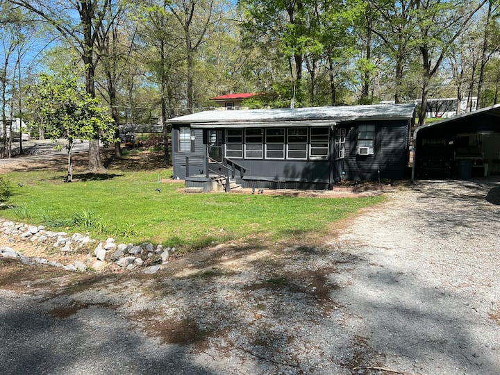Peaceful, Quite, & Fun Getaway. - Paris Landing State Park, Buchanan