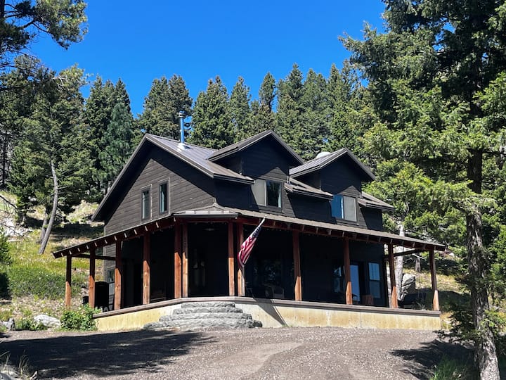 Mountain Cabin Getaway Near Helena - Helena, MT