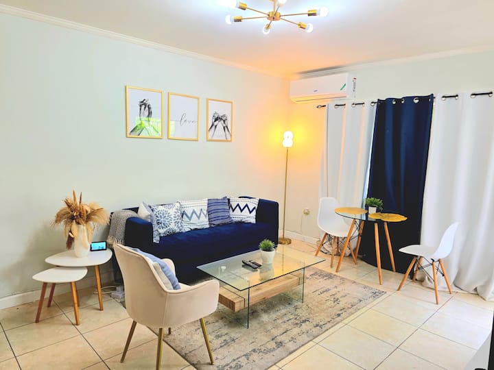Cozy 1 Bdr With Pool Near Us Embassy - Kingston