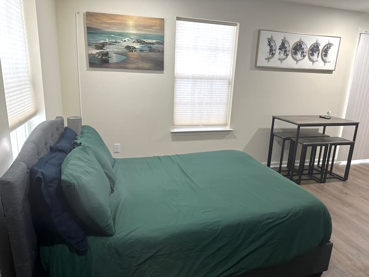 Private Cozy Studio + Fast Wi-fi - Maryland (State)