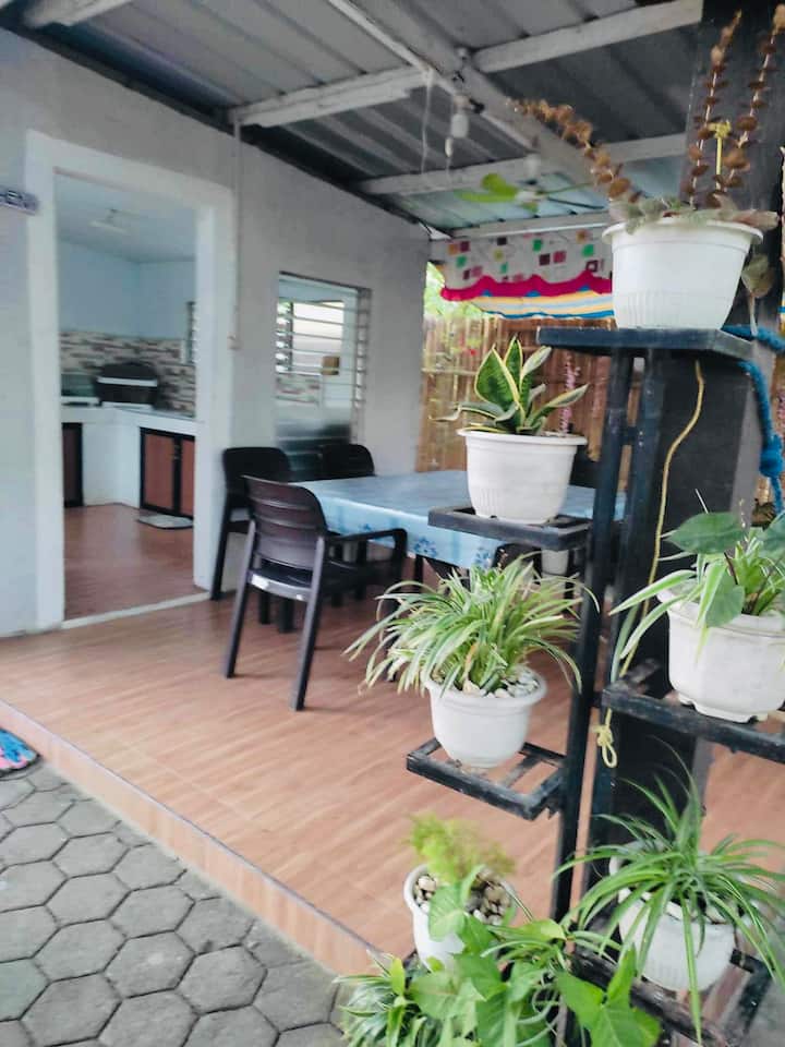 Private Beach Resort + Pool In Sablayan- Solwara - Philippines