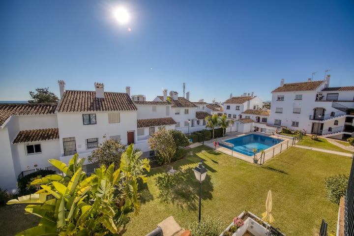 Sun-drenched Seaview Terrace And Pool, Beach Walk - Costa del Sol