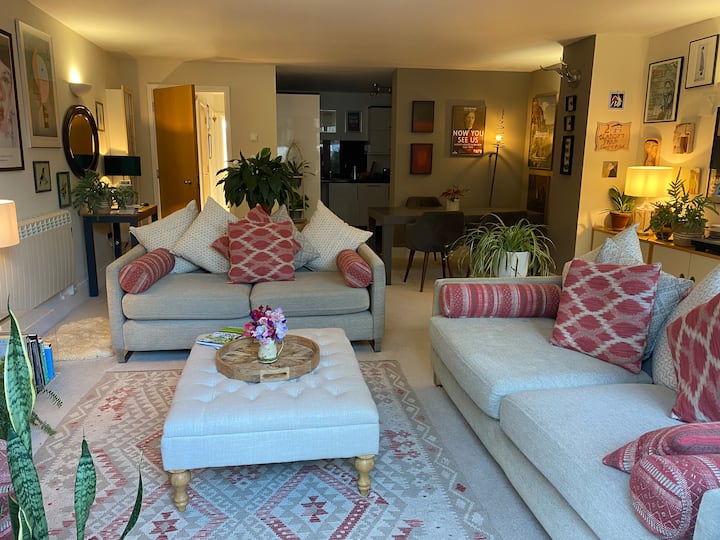 Beautiful Flat Sleeps Six With Free Onsite Parking - Oxford