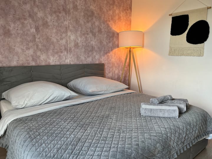 60 M² Dachgeschoss | Zentral, Ruhig & Modern - Duisburg