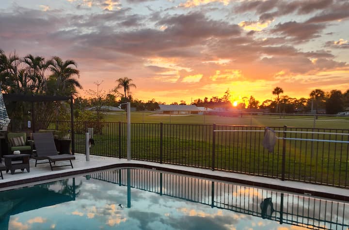 Resort Style Pool Adj Beds-wilder Sunset Views! - Estero, FL