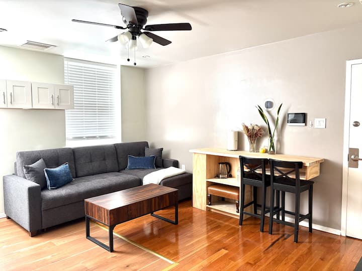 Bright 1br W/ Patio, Bella Vista - Philadelphie, PA