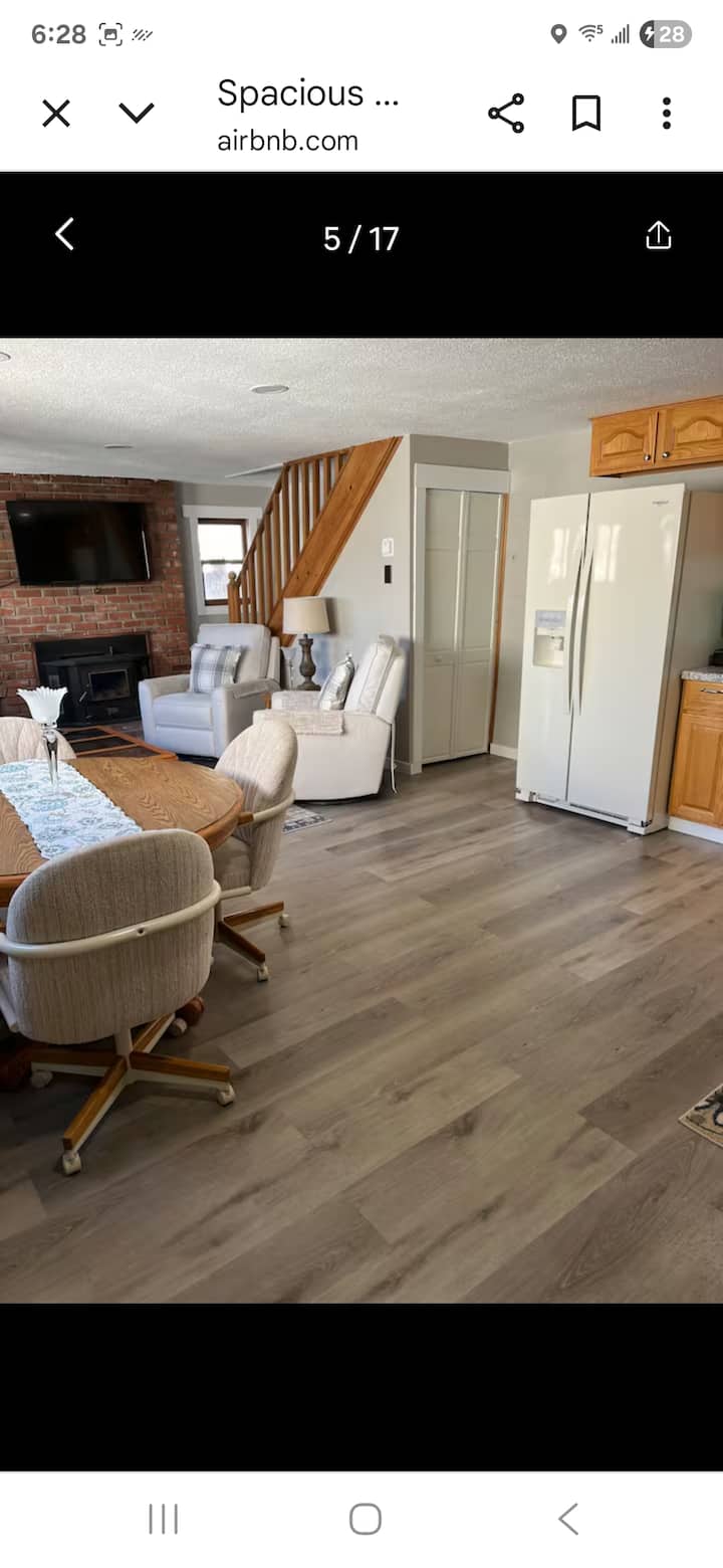 Cozy Hospital Bungalow Apt B - Casper, WY