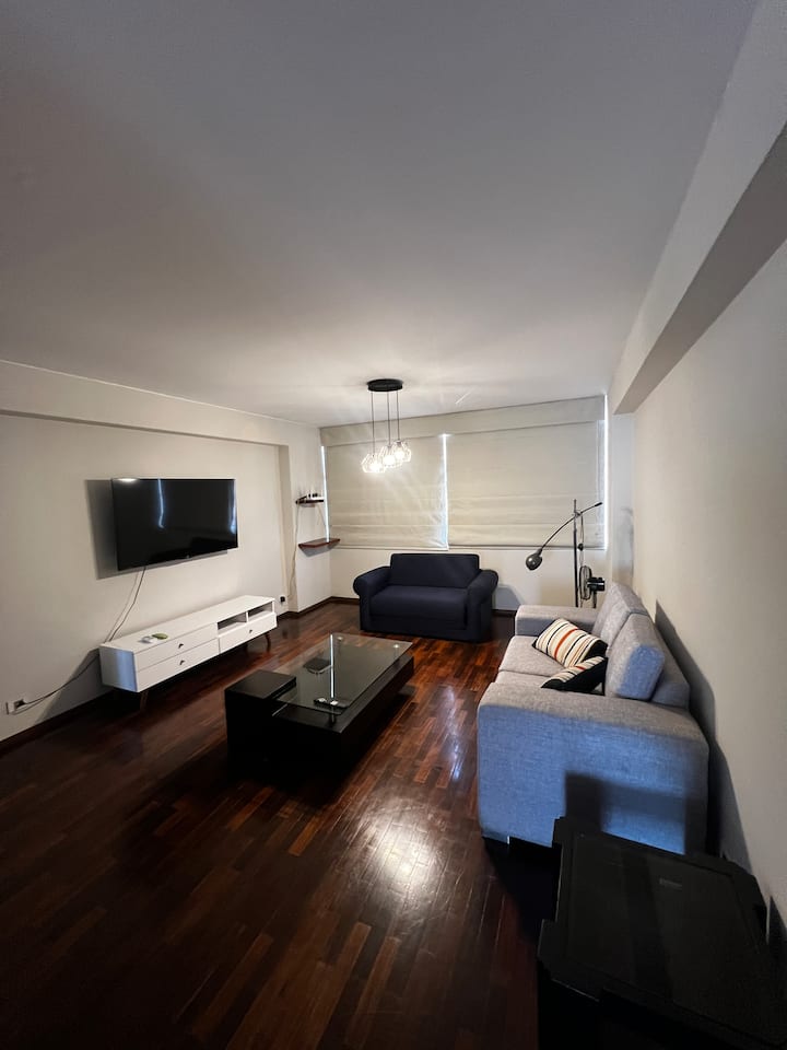 Departamento Familiar (2 A 5 Personas) - Lima