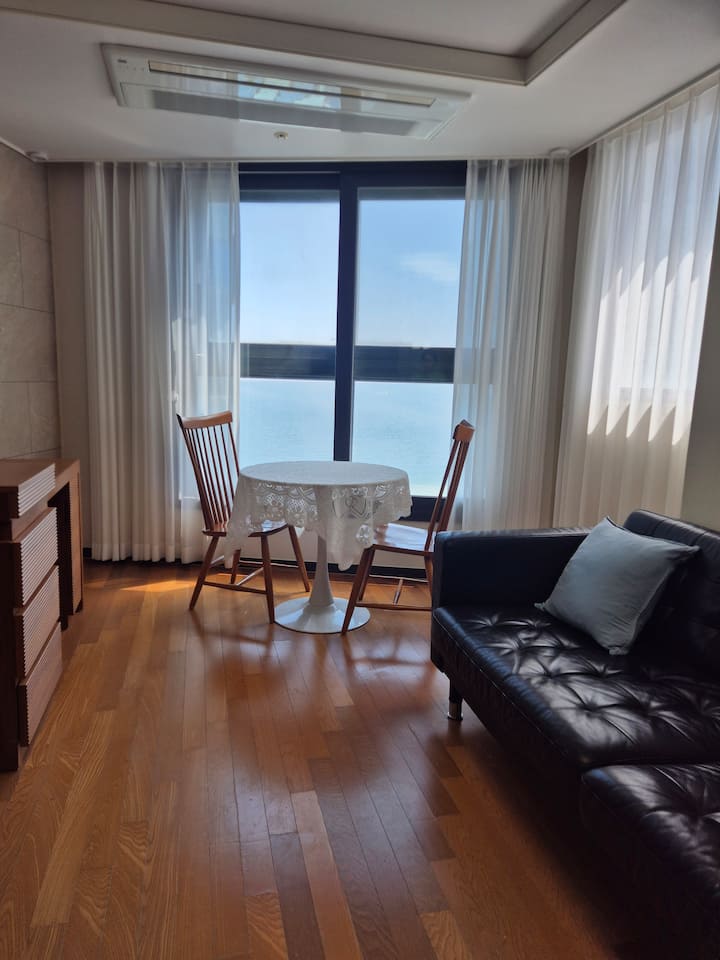 제넷Beach 13@가족 친구 연인#바다뷰# Lct옆캡슐열차#침대3개#무료 짐보관서비스 - Pusan