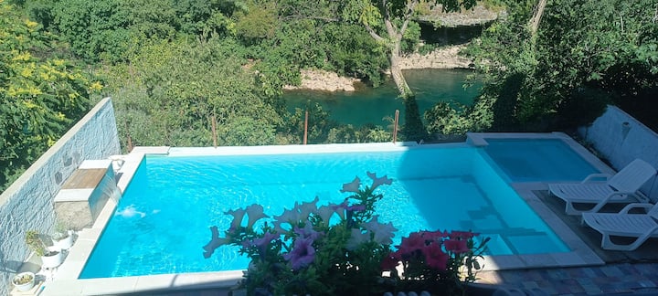 Central Riverside - Mostar