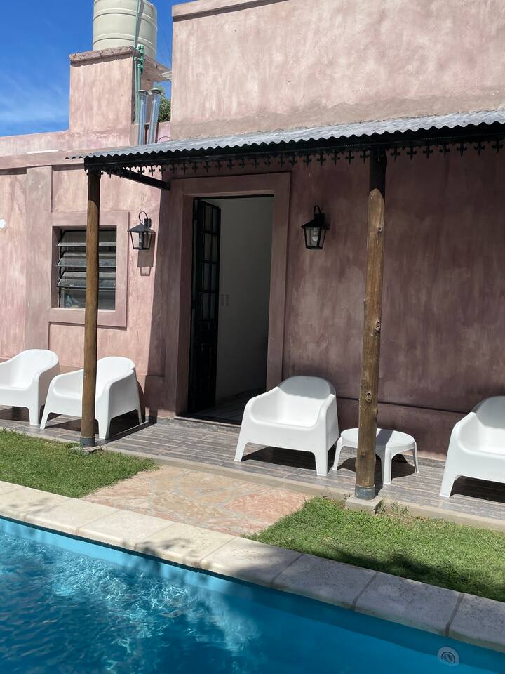 Hermosa Casa Céntrica Con Pileta - San Nicolás de Los Arroyos