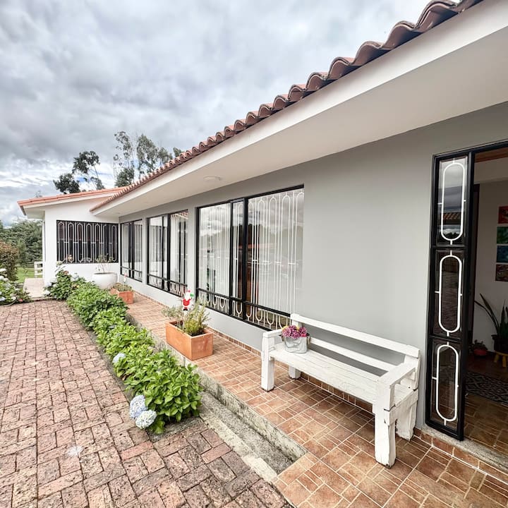 El Poeta House, A Peaceful Mountain Retreat! - Nemocón