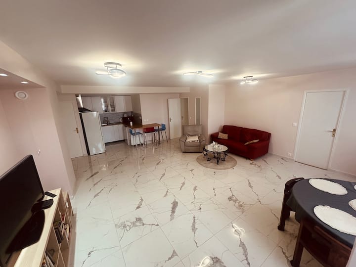 Appartement Rénové - Buttes-chaumont / La Villette - Aulnay-sous-Bois