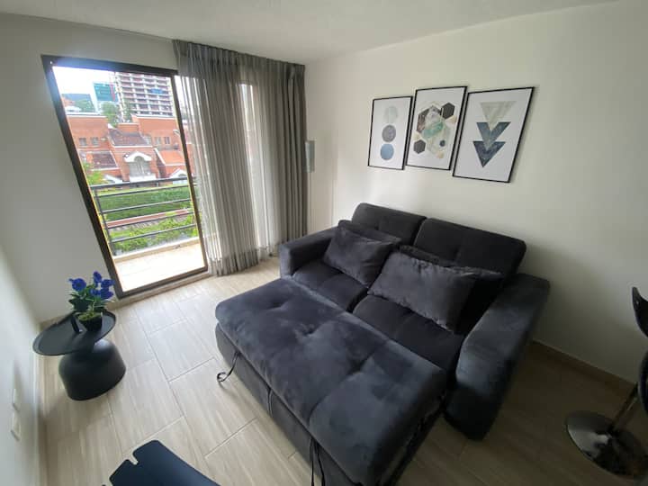 Apto Pinares De Aragon Con 2 Cuartos Y Balcon - Pereira