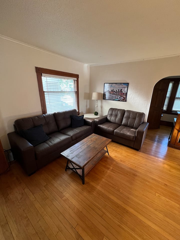 St. Paul Campus/fair Ground 5br/3bath Private Home - Saint Paul, MN