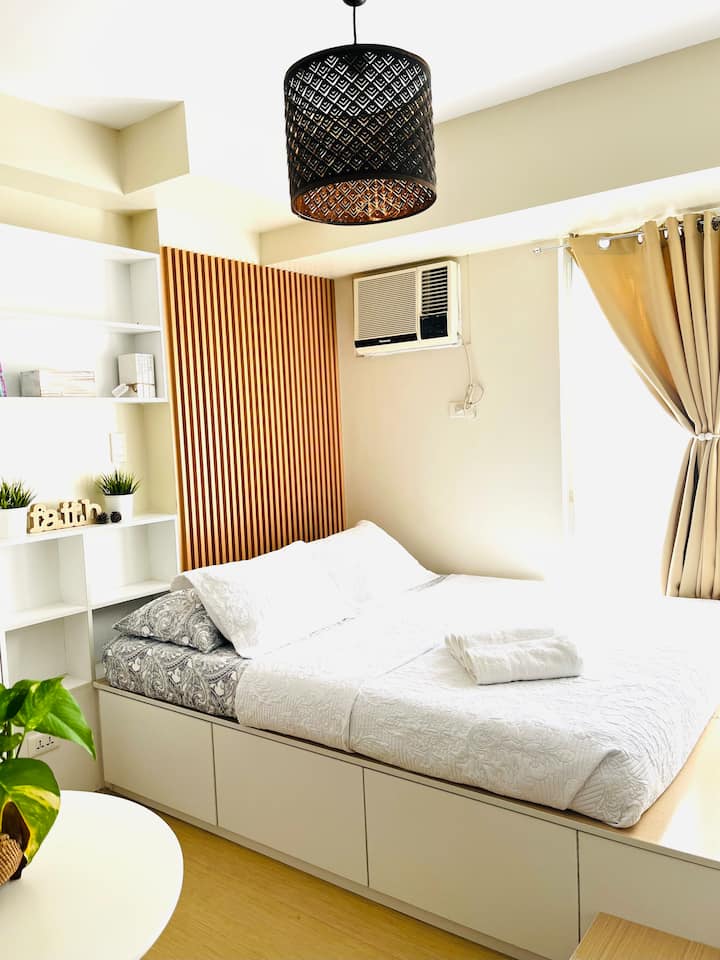 Contemporary Studio W/ 200mbps Fiber @It Park! - 宿霧市