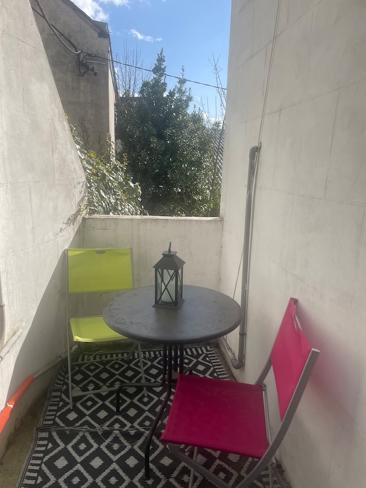 Appartement Central Terrasse Place Pour Vélos - Saumur
