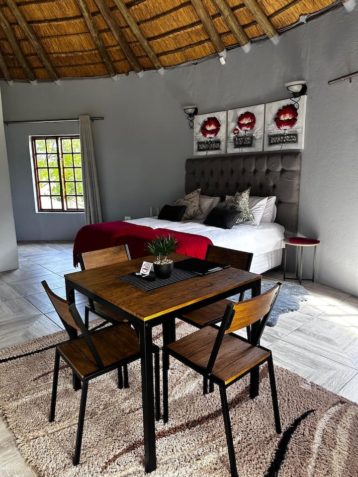 Banabaka Spa And Venue Charlet B - White River