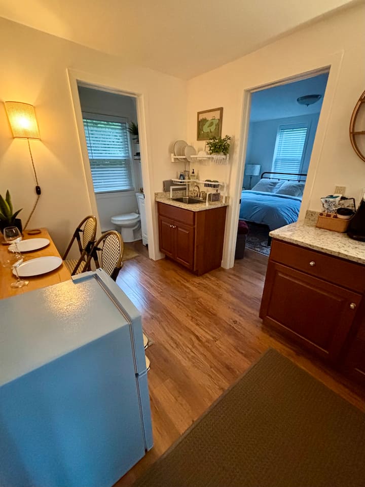 Cozy Guest House Near Trails, Lakes & Ct Charm - Connecticut