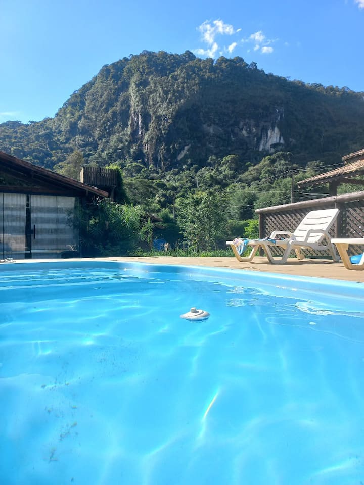 Chalé Vento De Maio Com Piscina E áRea Gourmet - Resende