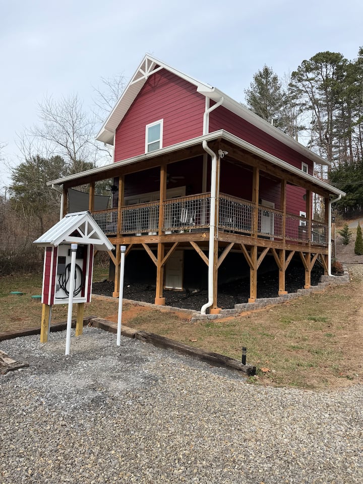 Cozy Cabin•2br•10 Min To Downtown• L2 Ev Charger - Asheville, NC