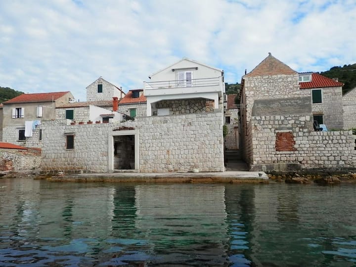 Seafront Apartment- Maricin Most - Vis