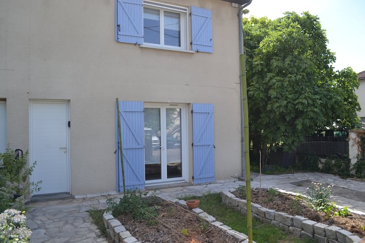 Maison Entière Très Proche Bordeaux - Département Gironde