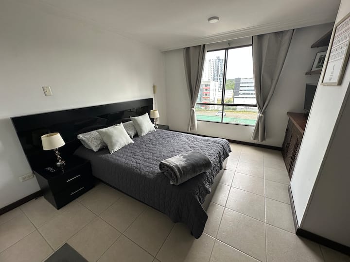 Apto Comodo, Tranquilo  Con Excelente Ambiente - Pereira, Colombia