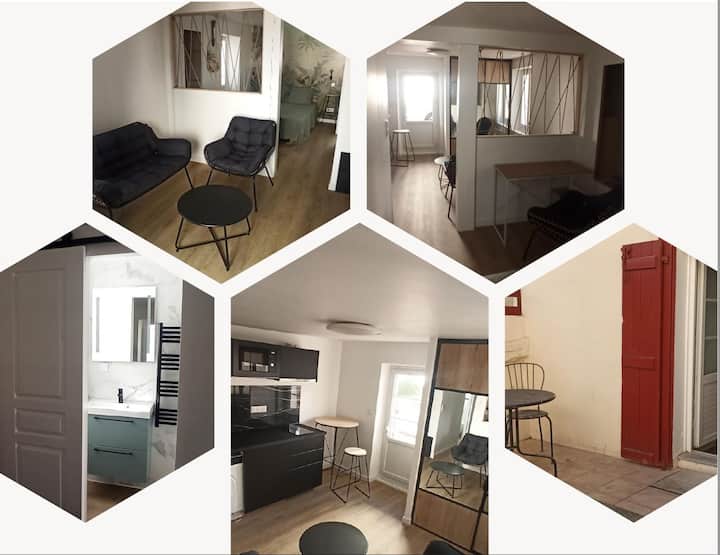 Grand Studio Au Calme Avec Terrasse - Biarritz