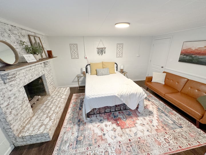 Hearthstone - Lynchburg, VA