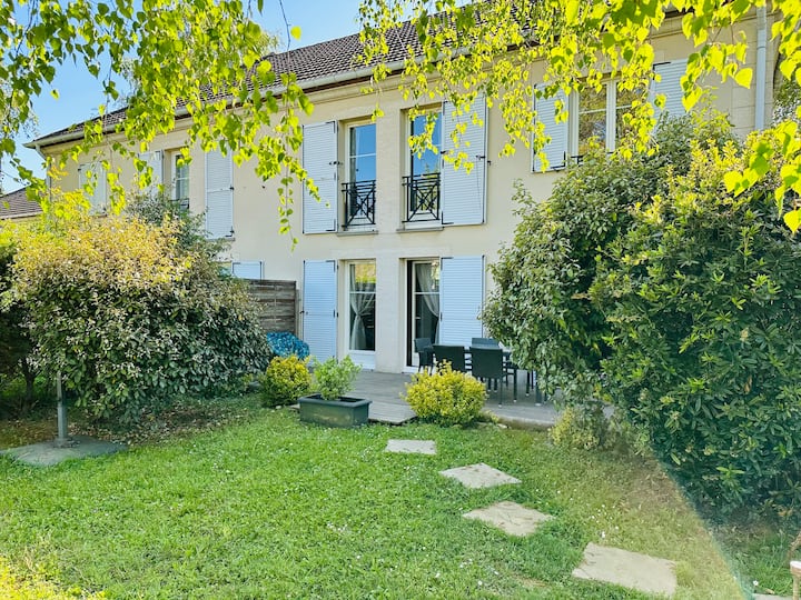 Appartement Avec Terrasse Et Jardin - Besançon