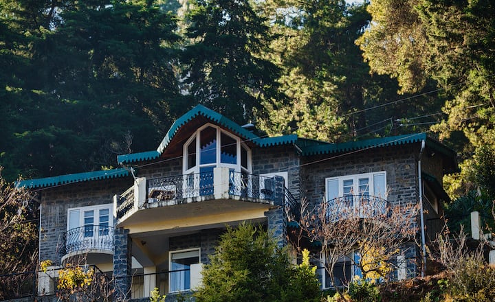 Firwood Cottage: 3 Bedrooms Near Ranikhet - Ranikhet