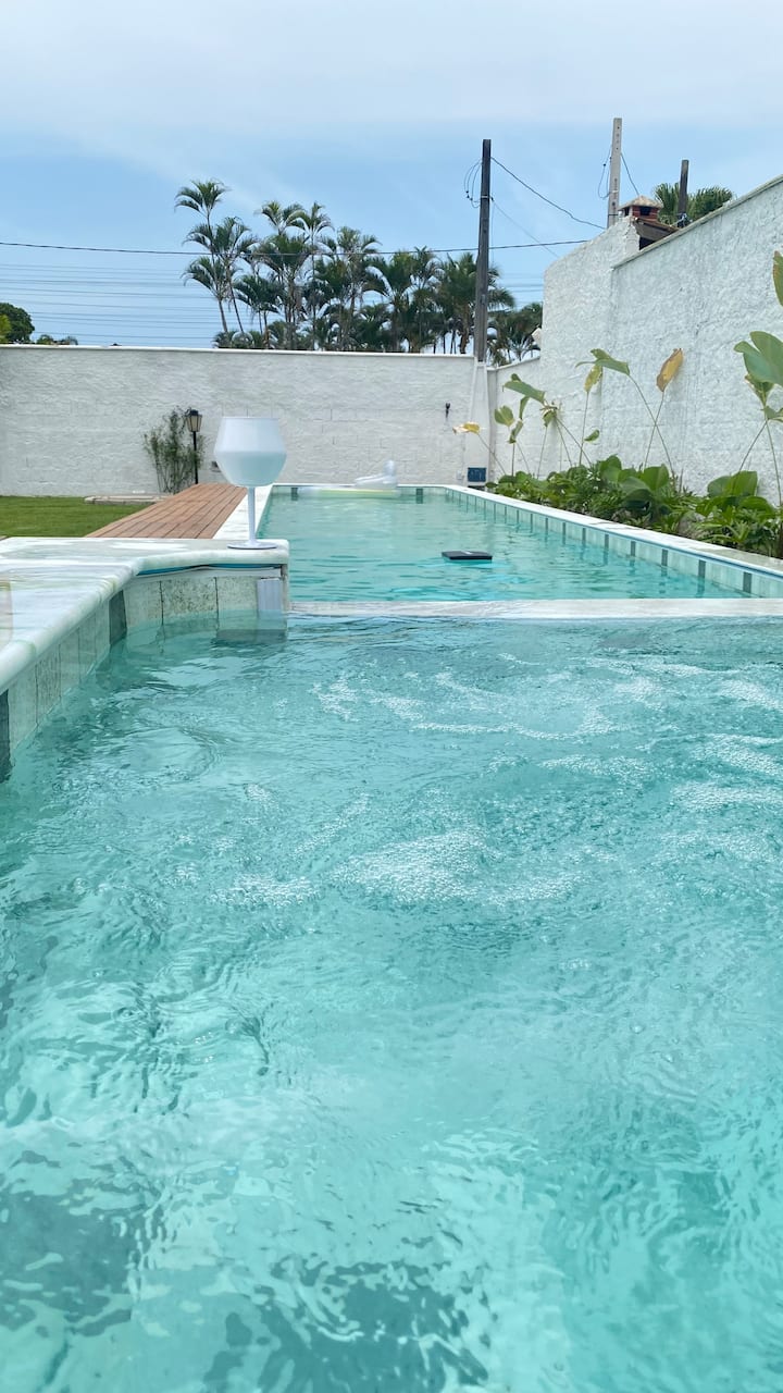 Linda Casa  Com Piscina 100m Da Praia Martim De Sá - Caraguatatuba