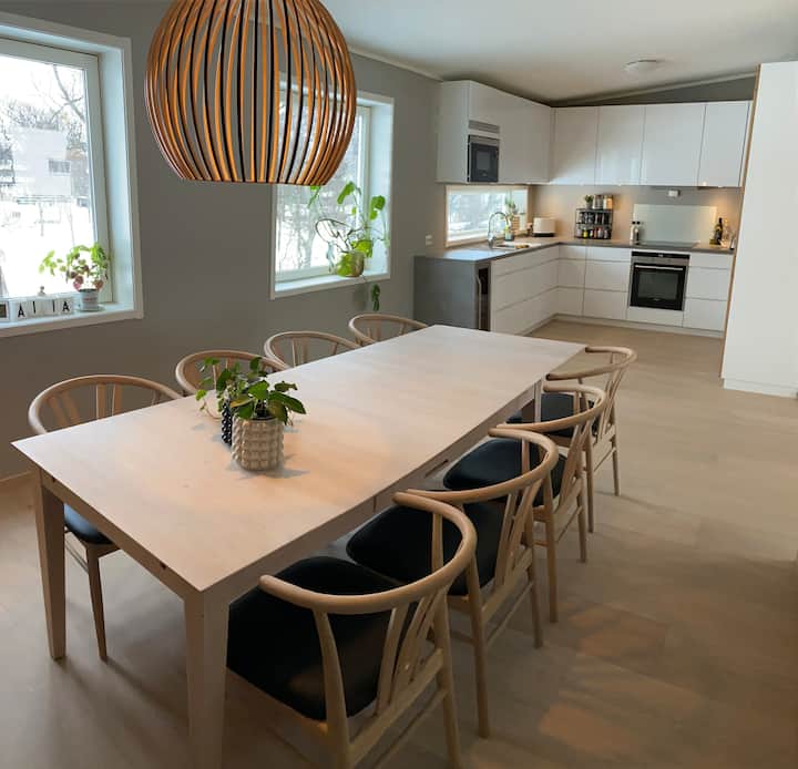 Moderne Hus, Nordlys, 5 Soverom, Nær Sentrum, Hav - Tromsø