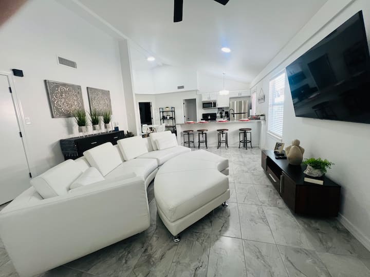 Home Away From Home ! - El Paso, TX