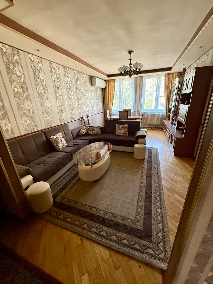 Un Grand Appartement Au Centre Erevan - Yerevan