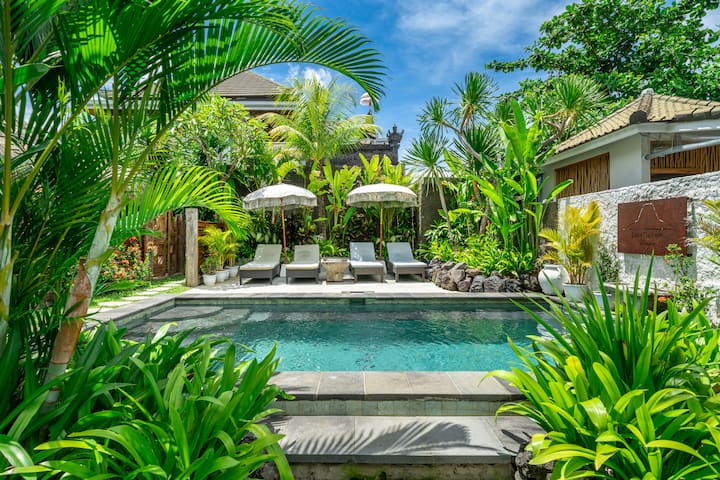 Didi Sayang Hibiscus (Room 01)bingin Beach, Bali. - Bali